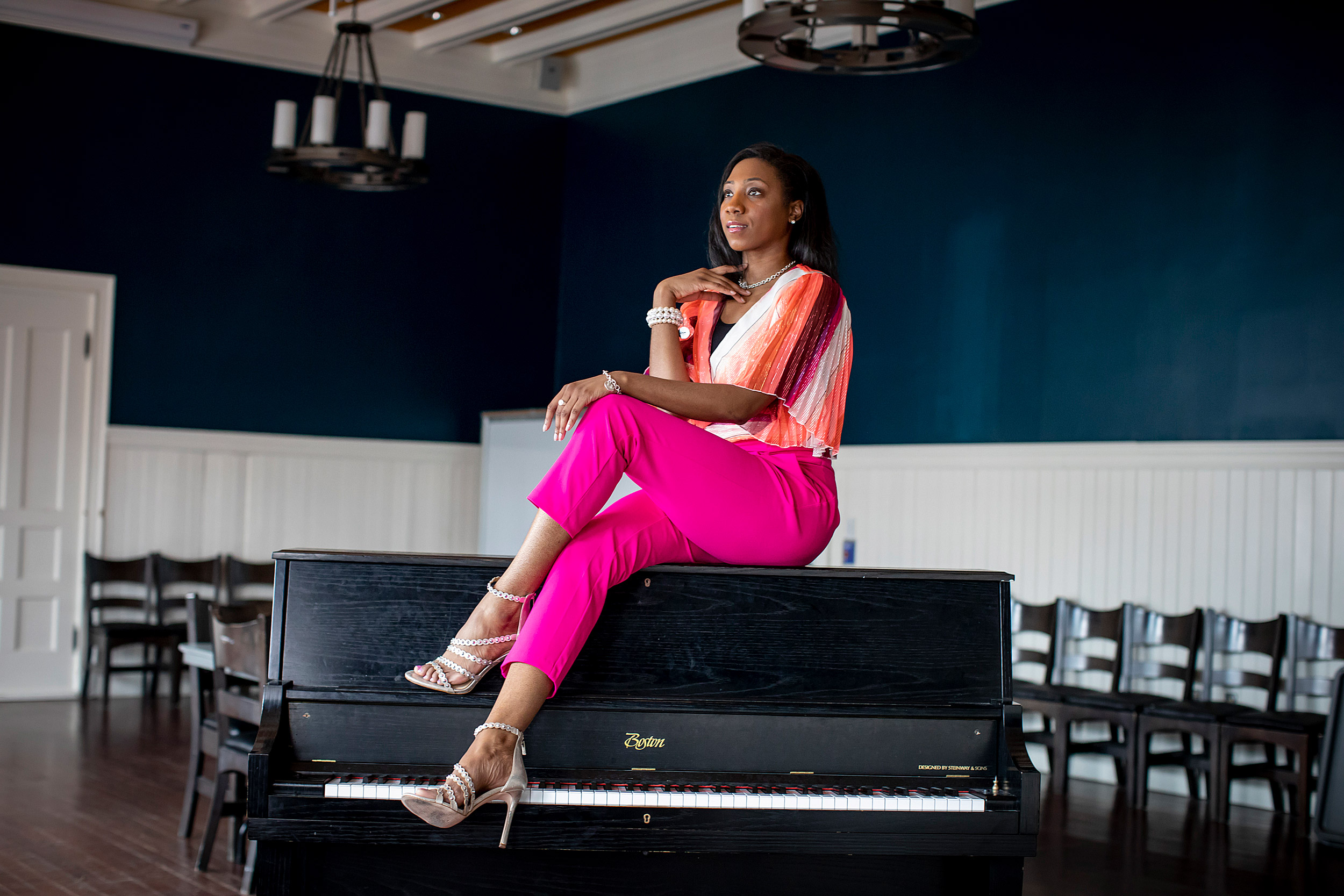Harvard grad shines spotlight on underrepresented artists — Harvard Gazette