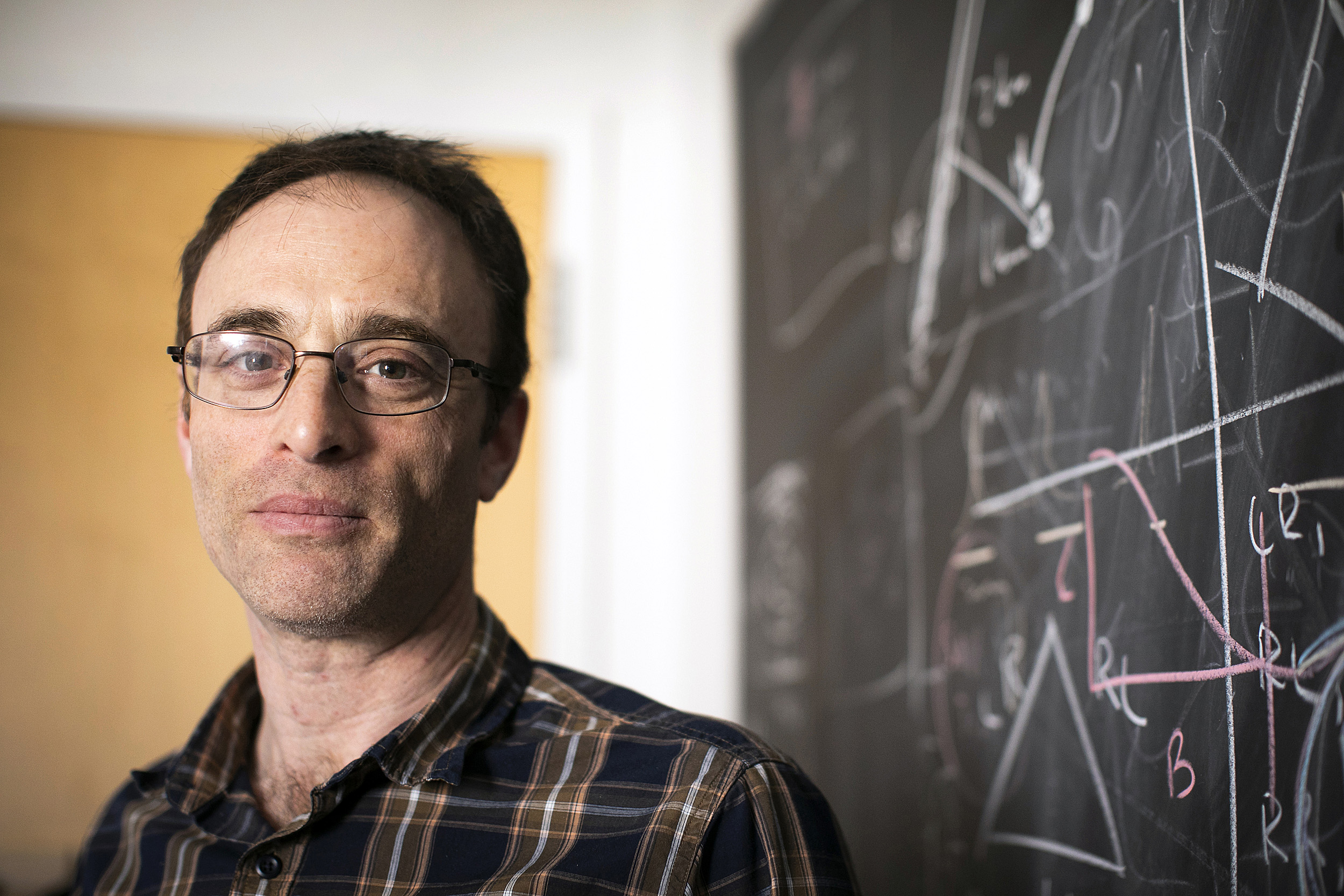 Harvard scientists shed light on importance of black hole image ...