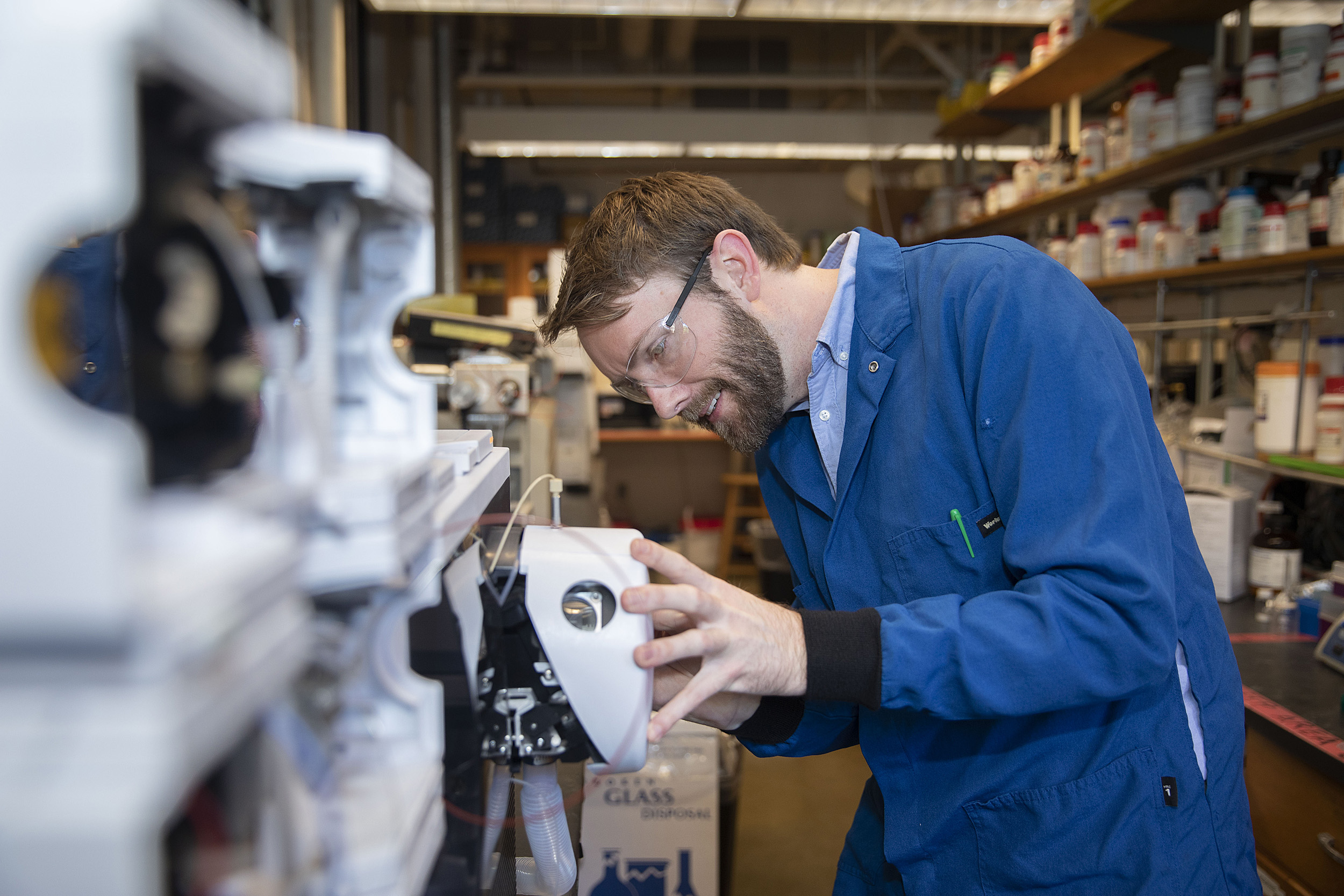 With molecular data storage, cat videos could outlast us all — Harvard ...