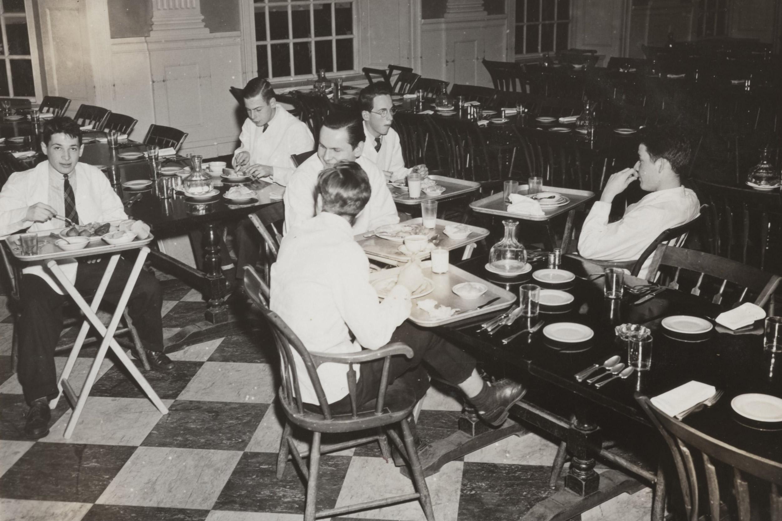 Looking back at dining on campus through the years — Harvard Gazette